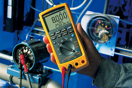 FLUKE 讓您攜帶更少，完成更多